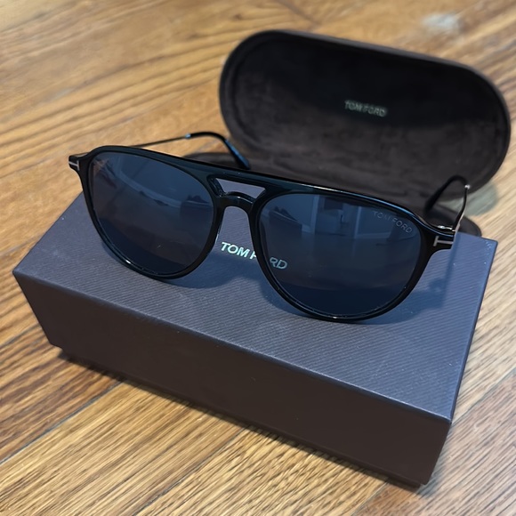 Tom Ford | Accessories | Tom Ford Aviator Sunglasses Dark Blue Frames ...